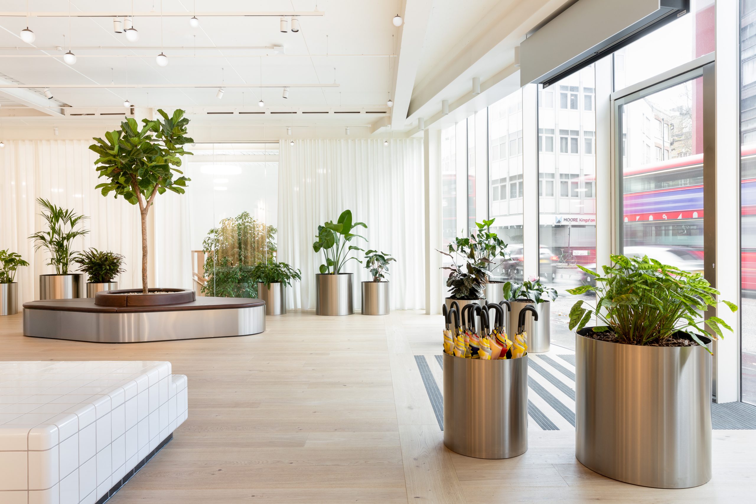 Why is a Glass Atrium Perfect for Indoor Horticulturalists?